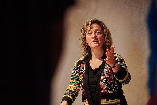 Stage : Tambour et voix avec Véronique Thomas – Tisseurs de contes